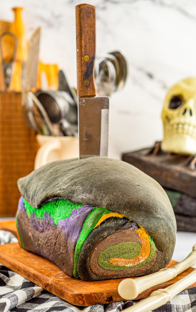 Halloween Bread (Swirled Sandwich Bread) Recipe - Easy Dessert Recipes