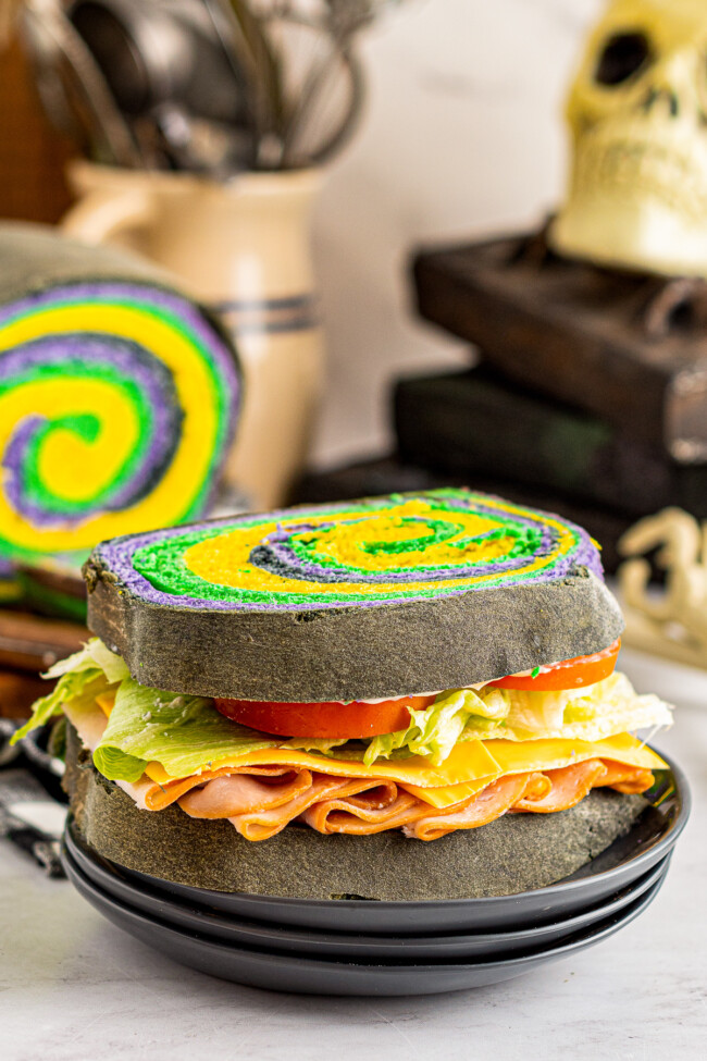 Halloween Bread (Swirled Sandwich Bread) Recipe - Easy Dessert Recipes