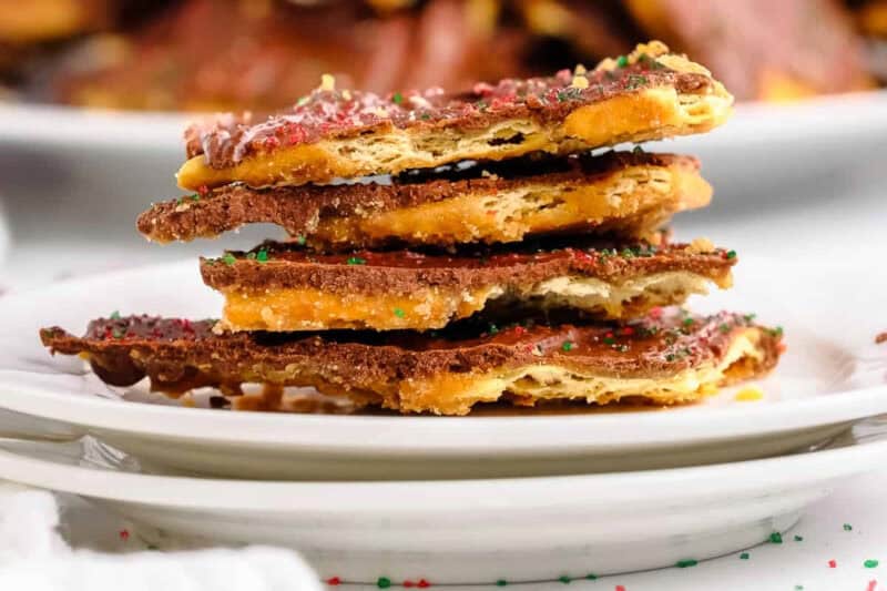 Christmas Crack Recipe - Easy Dessert Recipes