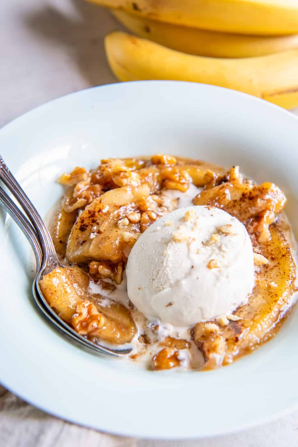 Bananas Foster Recipe - Easy Dessert Recipes