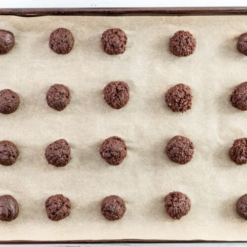 Homemade Homemade Thin Mints Recipe - Easy Dessert Recipes