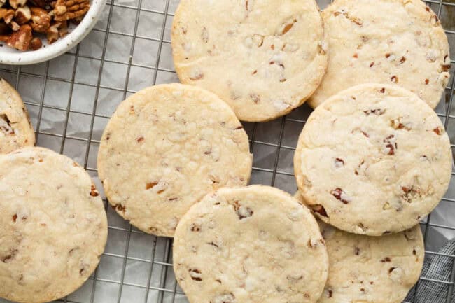 Pecan Shortbread Cookies Recipe - Easy Dessert Recipes