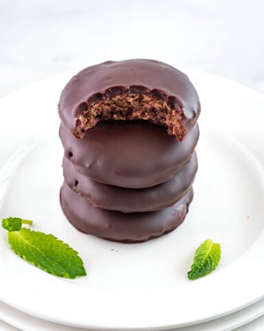 Homemade Homemade Thin Mints Recipe - Easy Dessert Recipes
