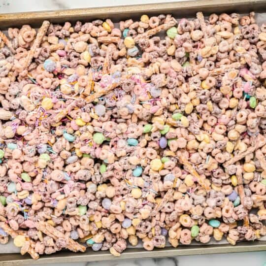 Easter Bunny Bait Snack Mix Recipe - Easy Dessert Recipes